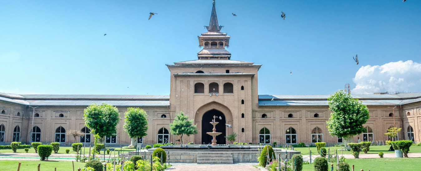 Visit Jamia Masjid with Your Family