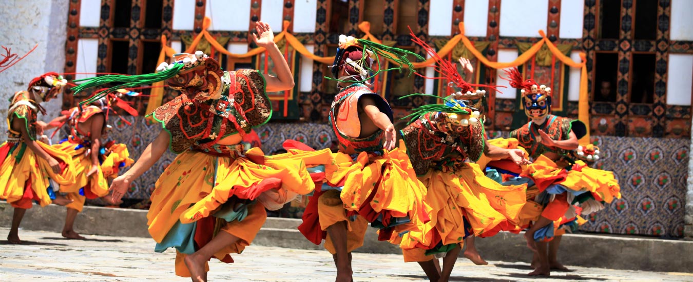 Learn the Maruni Sikkim Dance at Club Mahindra