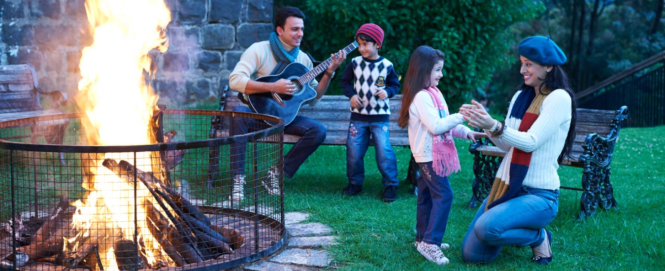 Enjoy Dinner Live Barbeque And Bonfire Lawn Dining Experience with Your ...